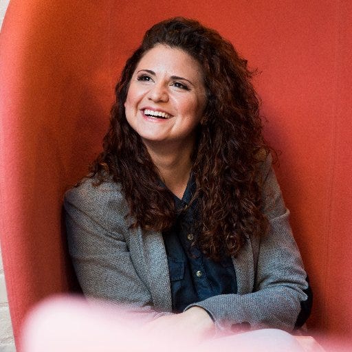 Mandy Miranda – Medium