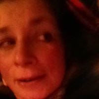 Lynn Bates – Medium