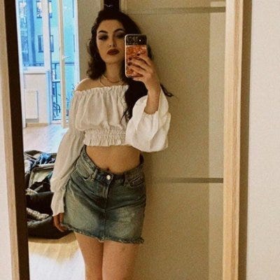Doris Crossman – Medium