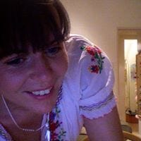 Polly Griffith – Medium