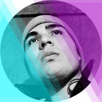 Reynaldo Ruiz T – Medium