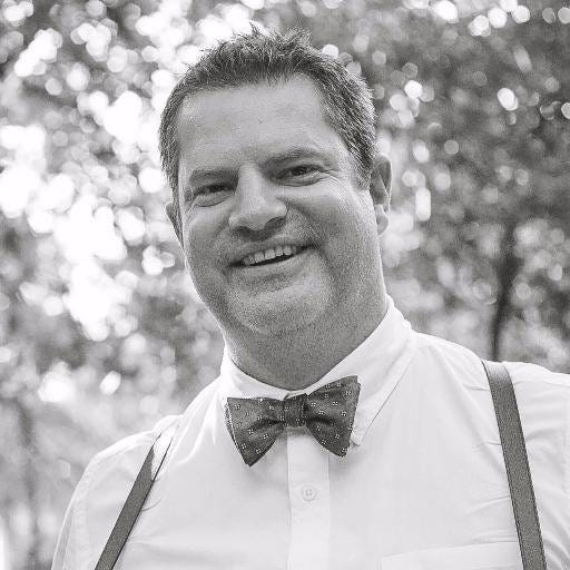 Dave Kucera – Medium