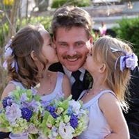 Lester O'Neil Lindley Jr – Medium