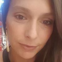 Daniela Leite – Medium