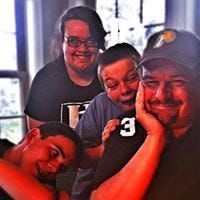 Mike Magan – Medium