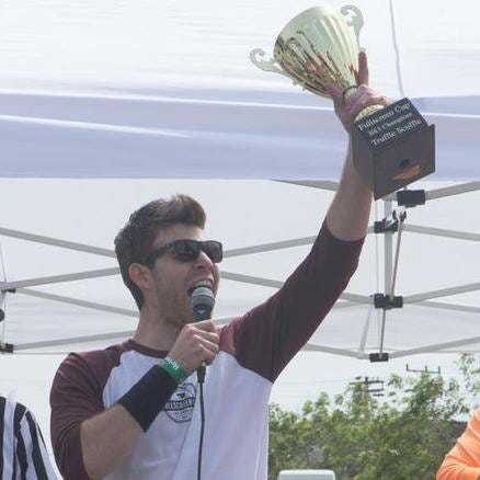 Mike Curtis – Medium