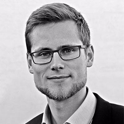 Raphael Bink – Medium