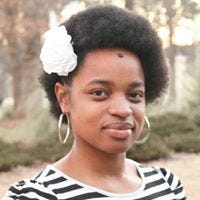 Dionna Davis – Medium