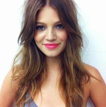 Summer Godfrey – Medium