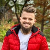 Daniel Ponick Botke – Medium