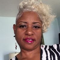 Esther Clay – Medium