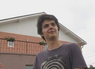 Gabriel Gabor – Medium