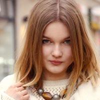 Alexandra Popova – Medium