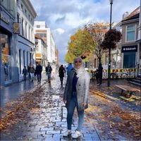 Hala Gabra – Medium