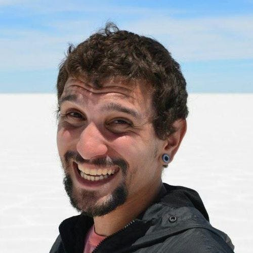 Matias Figueroa – Medium