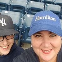 Stephanie Munn – Medium