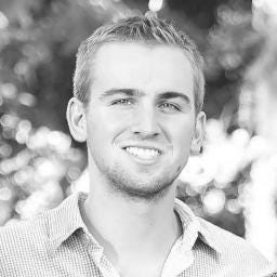 Ford Pickert – Medium