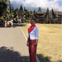 Jolanda van Gool – Medium