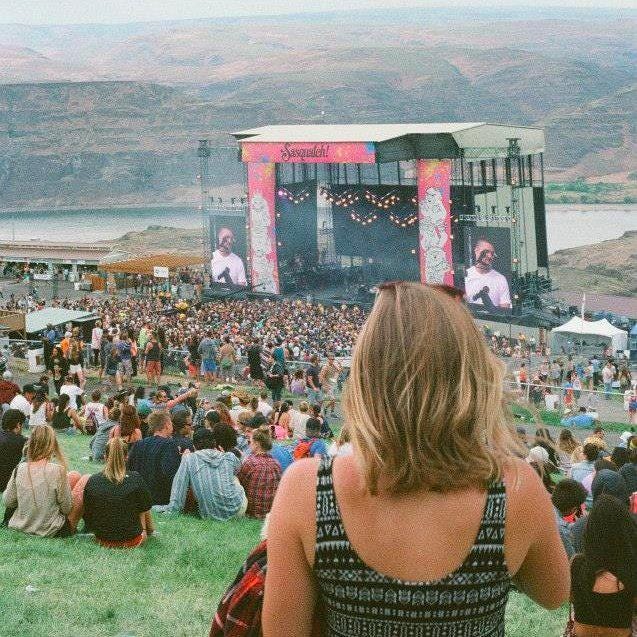 April Saylor – Medium