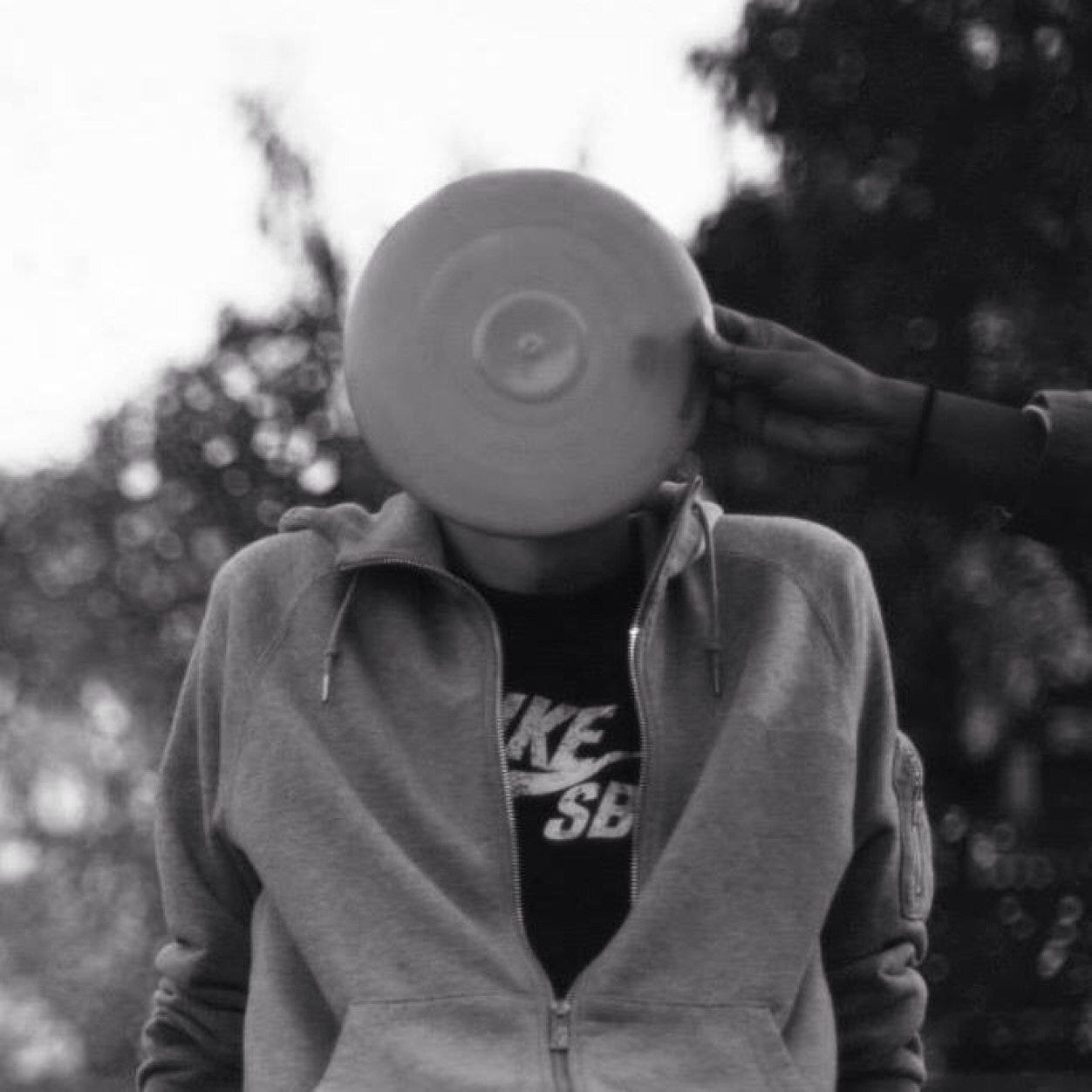 Benjamin Parisot – Medium