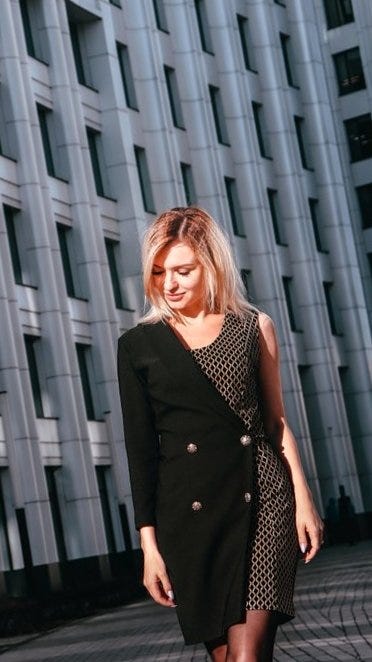 Amy Hyde – Medium