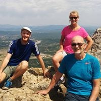 Alex Barron – Medium