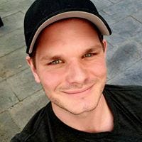 Dominik NB – Medium