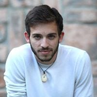 Zack Ryan – Medium