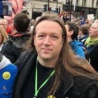 Jonathan Patchett – Medium