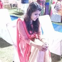 Shruti Pansari – Medium