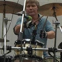 Tom Shutt – Medium