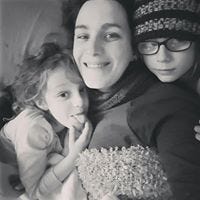 Amanda Collins – Medium