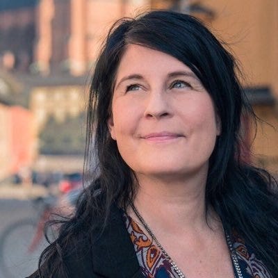 Victoria Leclér – Medium