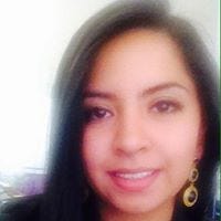 Liz Cruz – Medium