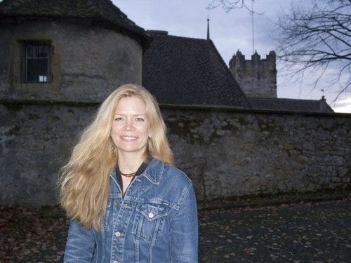 Jennifer Frye – Medium