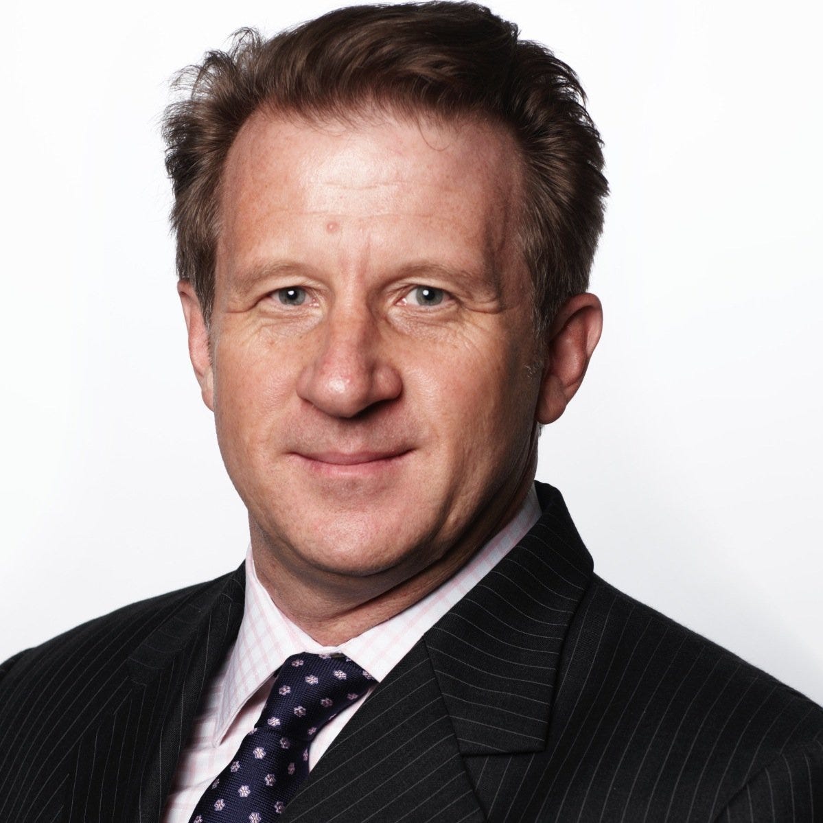 Alex Green – Medium