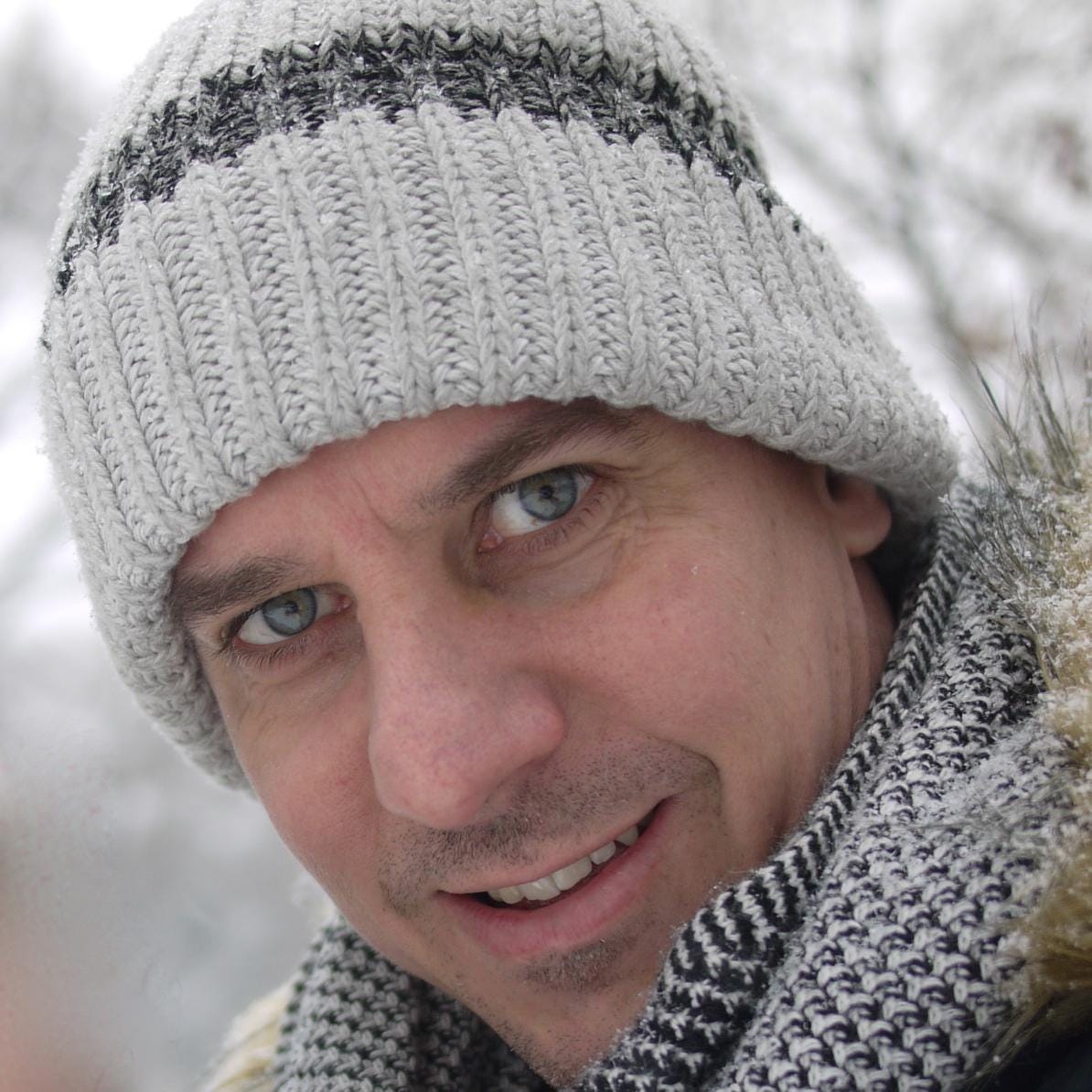 Jason Hoy – Medium