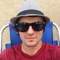 Peter Felix – Medium