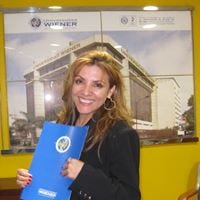 Olga Horna – Medium