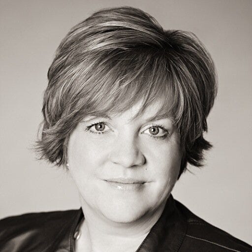 Lisa Naylor – Medium