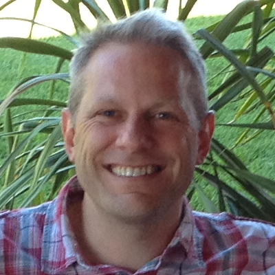 Éric Trépanier – Medium