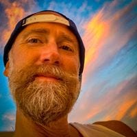 Shawn Hadley – Medium