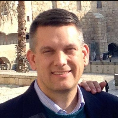 Kevin Bushnell – Medium