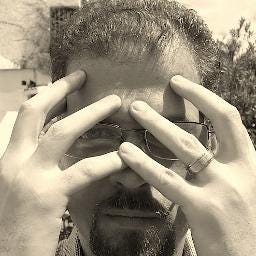 Daniel Henríquez – Medium