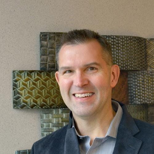Craig Johnson – Medium