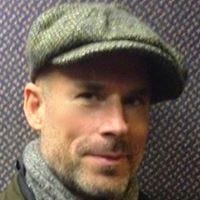 Tom Armstrong – Medium