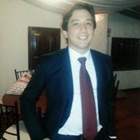 Cesar Vargas – Medium