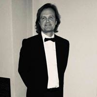 Dean Winch – Medium
