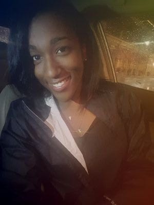 Kayla Carson – Medium