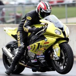 Gerard Lee – Medium